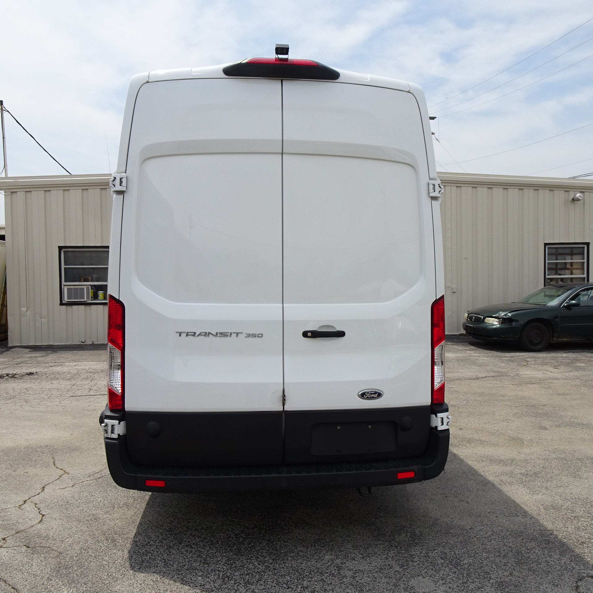 Refrigerated Vans | 2020 Pre-Owned Isuzu NPR Truck | Bush Trucks