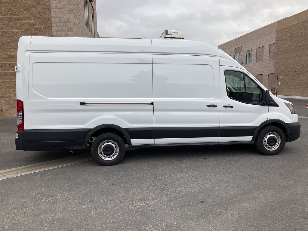 Refrigerated Vans | 2020 Pre-Owned Isuzu NPR Truck | Bush Trucks